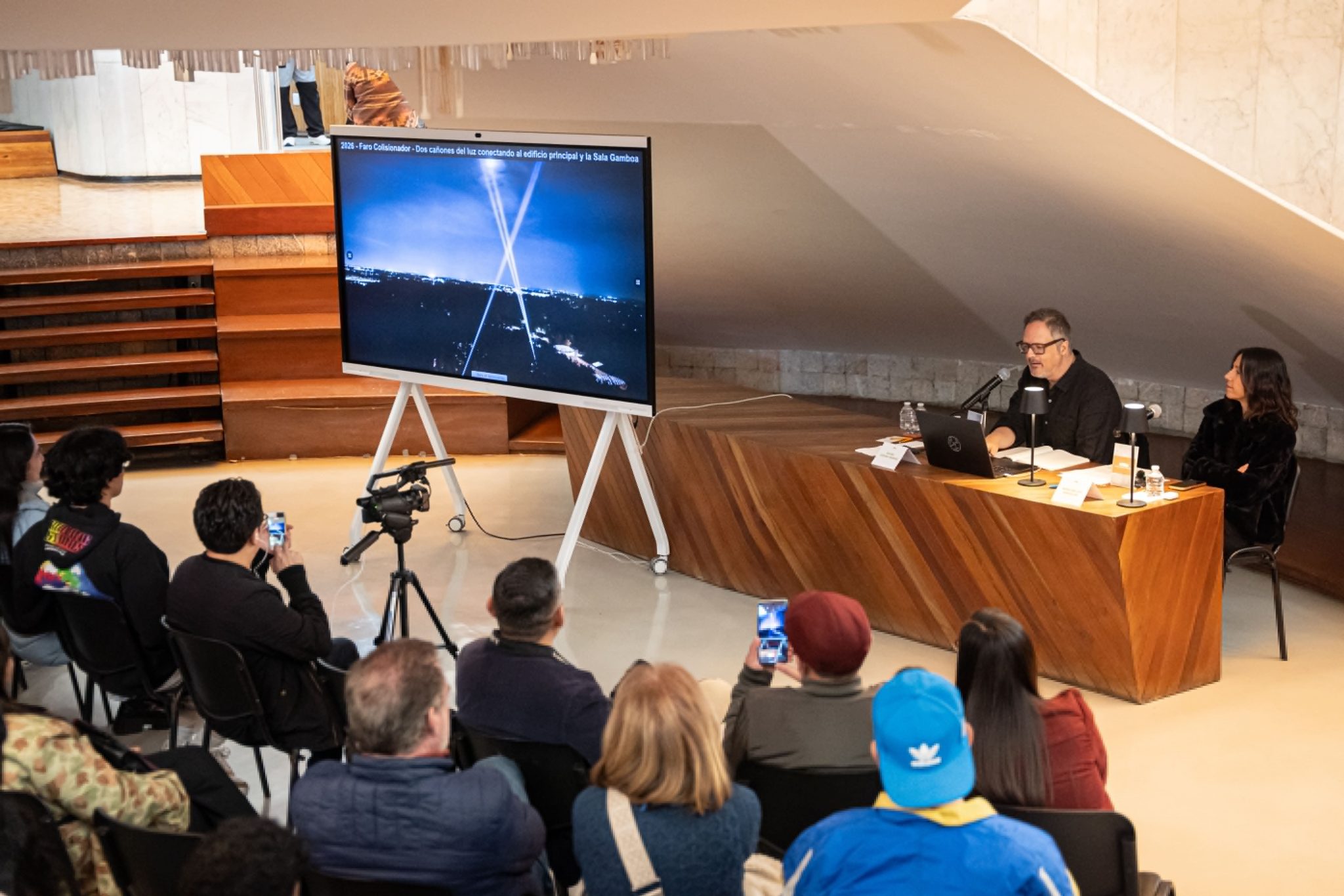 Alberga Museo de Arte Moderno “Rafael Lozano-Hemmer: Jardín inconcluso ...